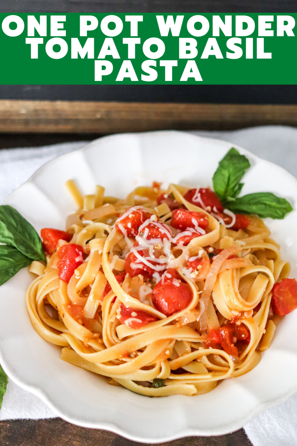 One Pot Wonder Tomato Basil Pasta • Domestic Superhero