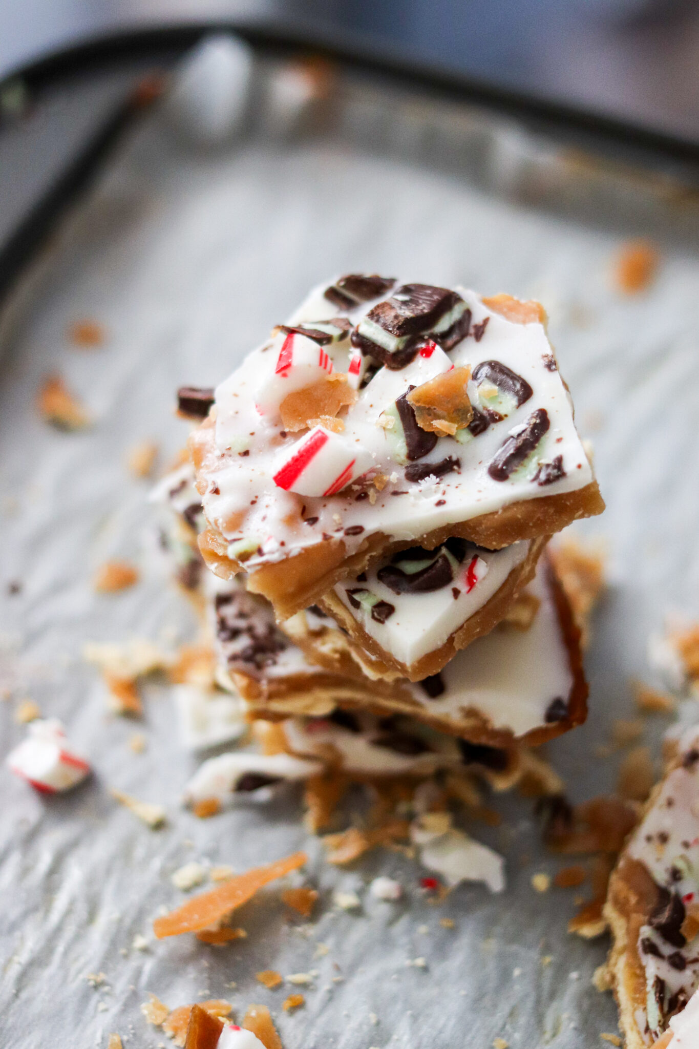 Mint Chocolate Christmas Crack (Saltine Cracker Toffee) • Domestic ...